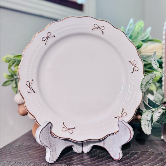 Dining | Coquette Gold Bow Viral Appetizer Plates X 4 | Poshmark